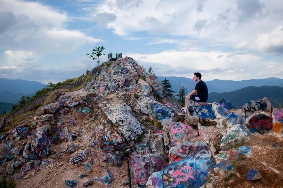North Atlanta Slingshot: Bell Mountain Self Guided Tour - Lunch at Hiawassee Brew: A Local Flavor