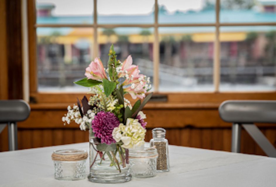 North Myrtle Beach: Dinner Cruise on a Paddle Wheel Boat - Key Points