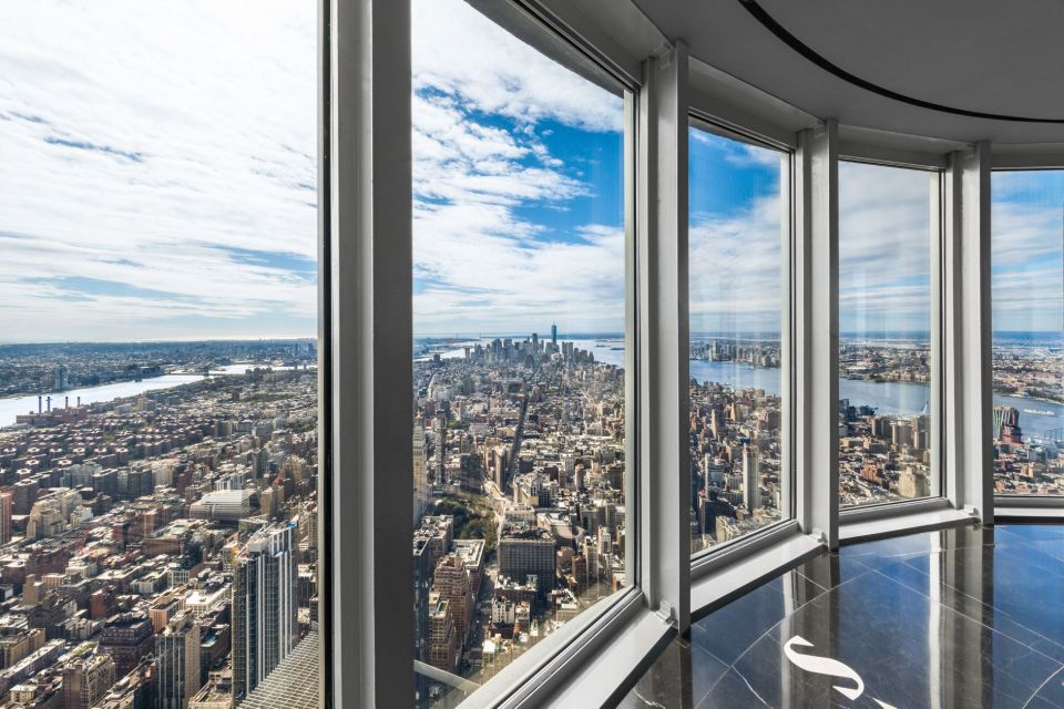 NY: Statue of Liberty, Empire State, and Hop-on Hop-off Tour - FAQ
