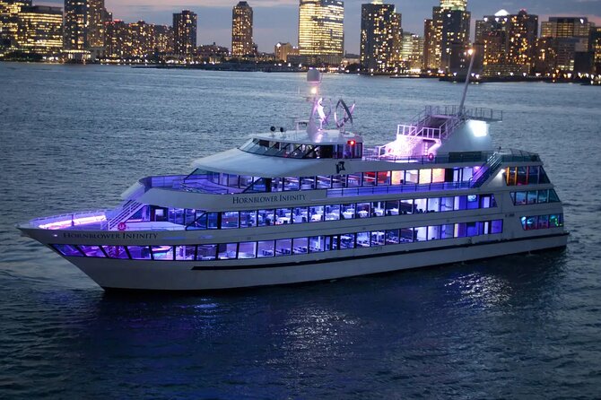 NYC 4th of July Fireworks Cruise Aboard the Hornblower Infinity - Dining and Drinks