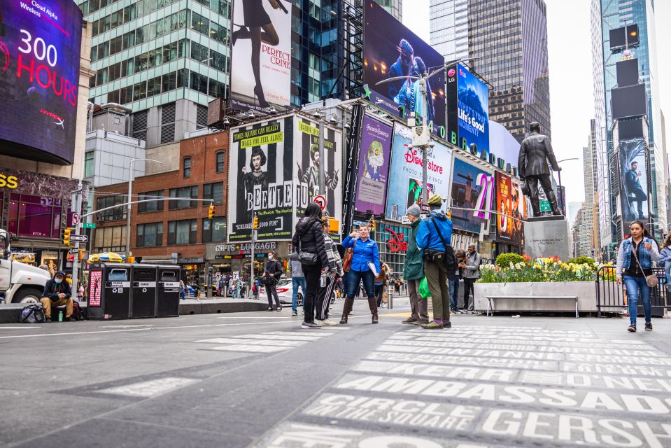 NYC: Broadway Secrets & Behind-the-Scenes Studio Tour - Live Rehearsals: Spotting the Magic in Action