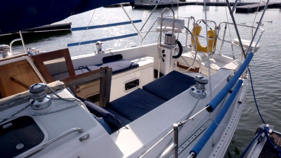 NYC: Brooklyn Sightseeing Sailboat Cruise - The Practical Side of the Tour