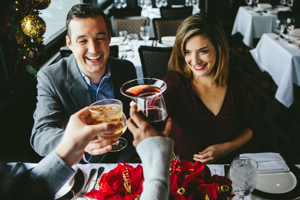 NYC: Christmas Eve Gourmet Brunch or Dinner Harbor Cruise - Analyzing the Experience: What You Can Expect