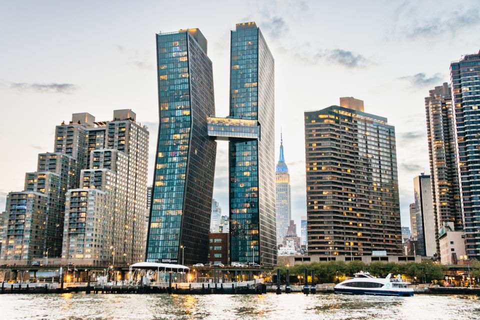 NYC: Circle Line 2h Harbor Lights Cruise Skip-The-Box-Office - Who Should Consider This Cruise?