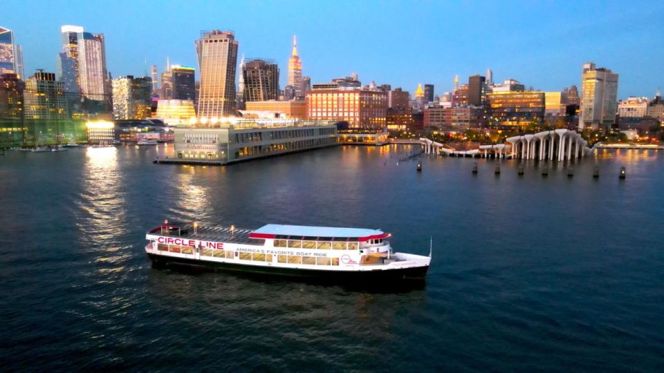 NYC: Circle Line 2h Harbor Lights Cruise Skip-The-Box-Office - The Sum Up