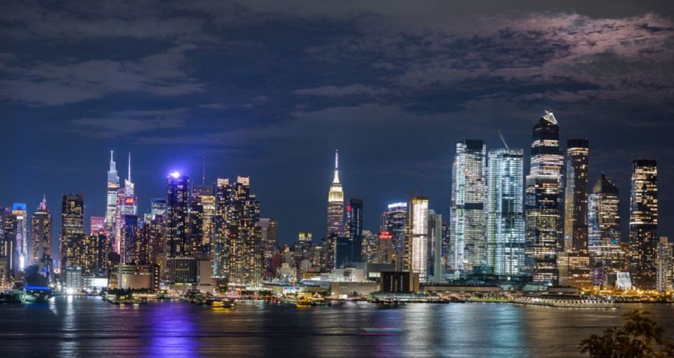 NYC: City Skyline Sightseeing Bus Tour at Night - What’s Included and What to Expect