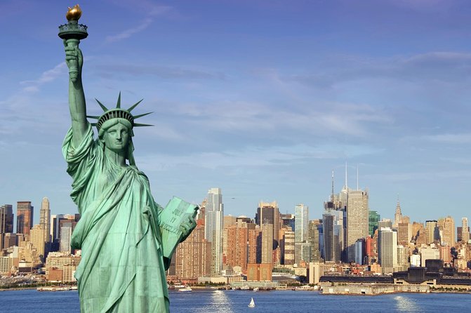NYC City Tour: Statue of Liberty, 9/11 Memorial, Wall Street - A Closer Look at the Itinerary