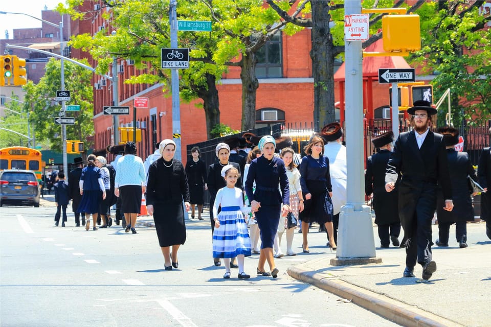 NYC: Contrast Tour Manhattan, El Bronx, Queens & Brooklyn - Authentic Insights from Reviewers