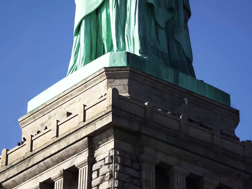 NYC: Ellis Island Private Tour with Liberty Island Access - Exploring the NYC: Ellis Island Private Tour with Liberty Island Access