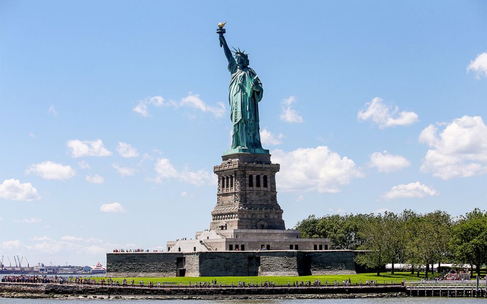 NYC: Ellis Island Private Tour with Liberty Island Access - The Sum Up: Why Choose This Tour?