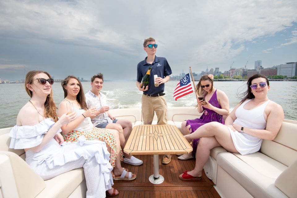 NYC: Fall Foliage Private Yacht Tour - Why This Tour Is Worth It