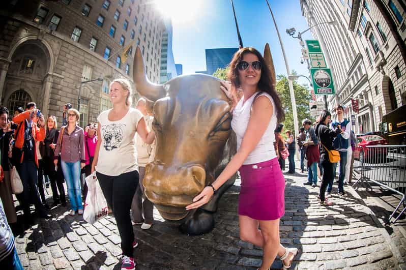 NYC: Financial District Guided Walking Tour English-Spanish - A Close Look at the Itinerary and What You Can Expect