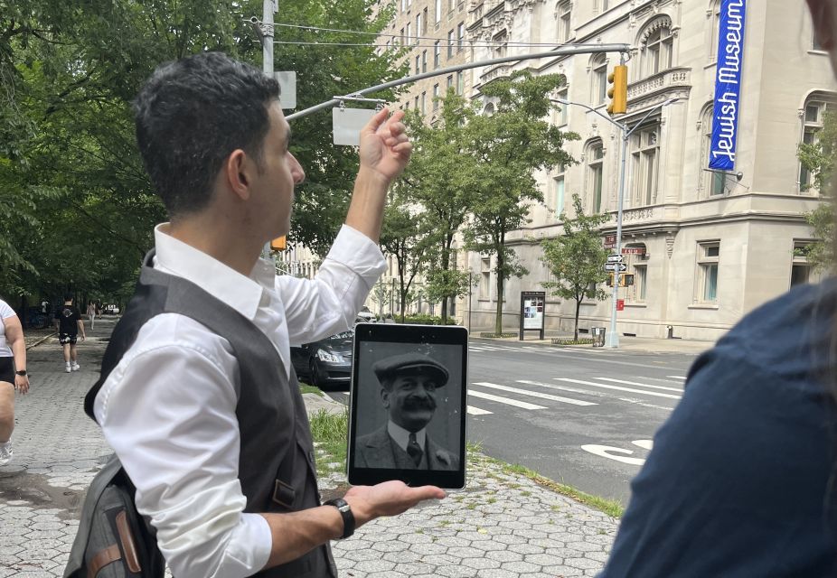 NYC: Gilded Age Mansions Guided Tour - Walks, Access, and Group Size: Practical Details