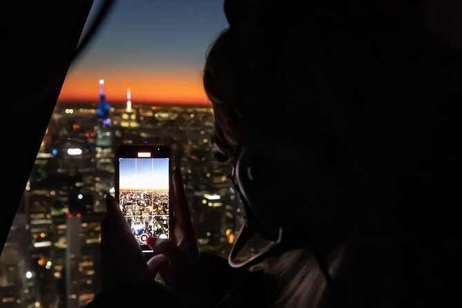 NYC Helicopter Proposal Tour with Photos and Champagne - Who Will Love This?