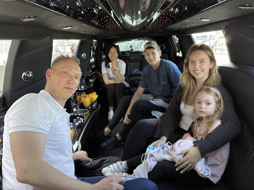 NYC Limousine Tour By Stretch Limo-King And Queen Limo NYC - Who Will Enjoy This Tour Most?