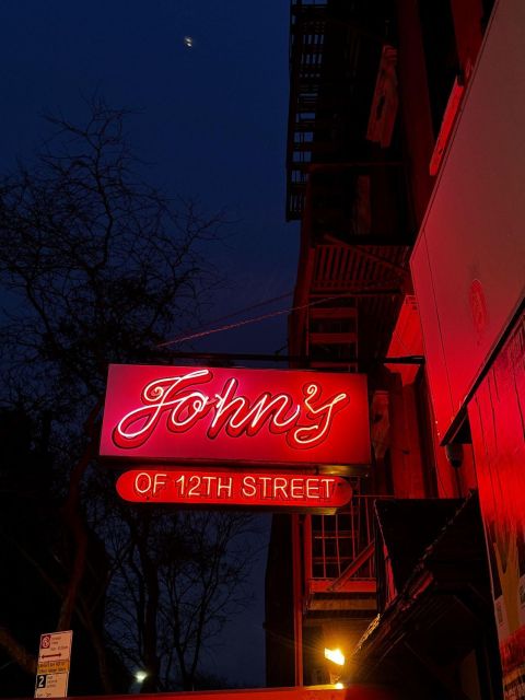 NYC: Mafia Experience and Local Food with NYPD Guide - Key Points
