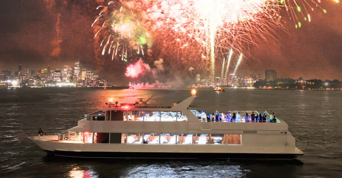 NYC: New Year's Eve Dinner Cruise with Music and Open Bar - Practical Tips for Booking and Enjoying the Cruise