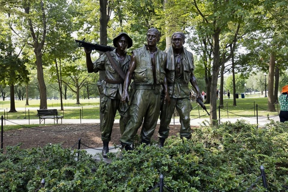 NYC: Philadelphia, Washington DC & Amish Country 2-Day Tour - Key Points