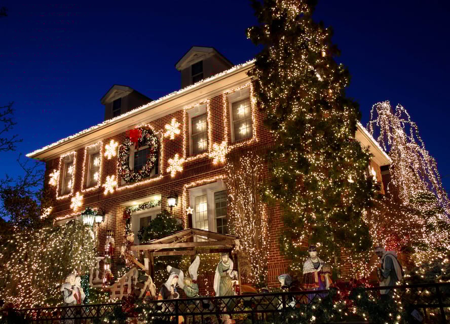 NYC: Private Dyker Heights and NYC Holiday Lights Tour - NYC: Private Dyker Heights and NYC Holiday Lights Tour Review