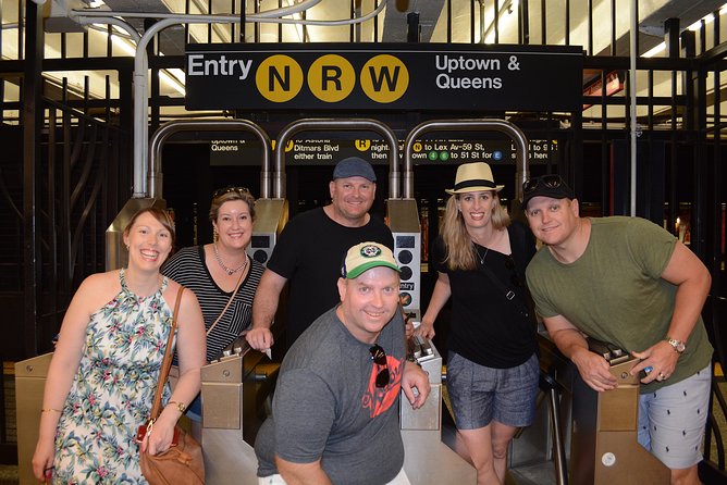 NYC Professional Photoshoot and Walking Tour with Private Guide - FAQs