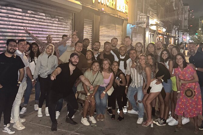 NYC Pub Crawl with Rooftop Clubbing Experience - A Closer Look at the NYC Pub Crawl with Rooftop Clubbing Experience