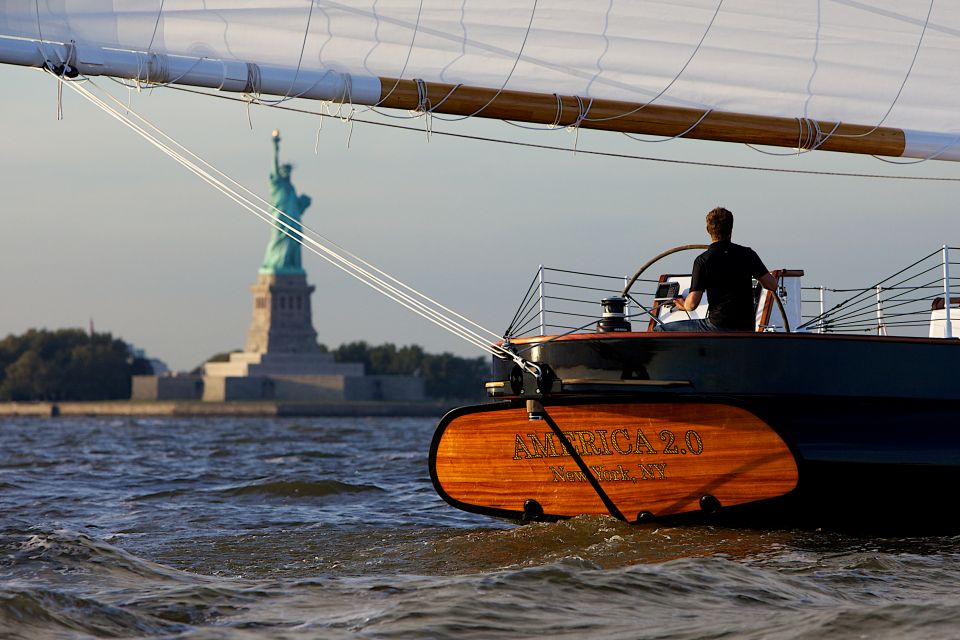 NYC: Statue of Liberty Cruise aboard a Classic Sailboat - The Experience: What Makes It Special