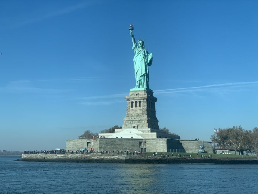 NYC: Statue of Liberty Guided Private Group or Family Tour - Analyzing the Value
