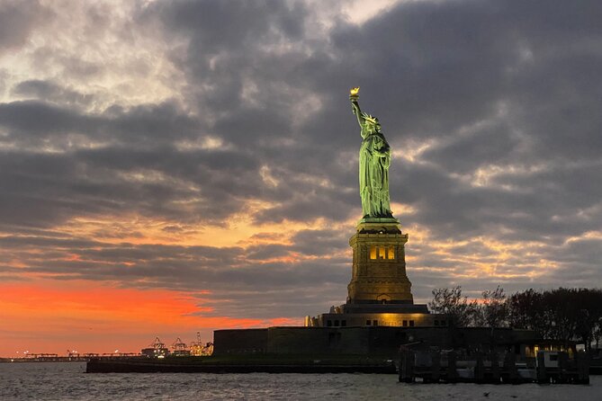 NYC: Statue of Liberty Night Cruise and Skyline - Is the Price Worth It?