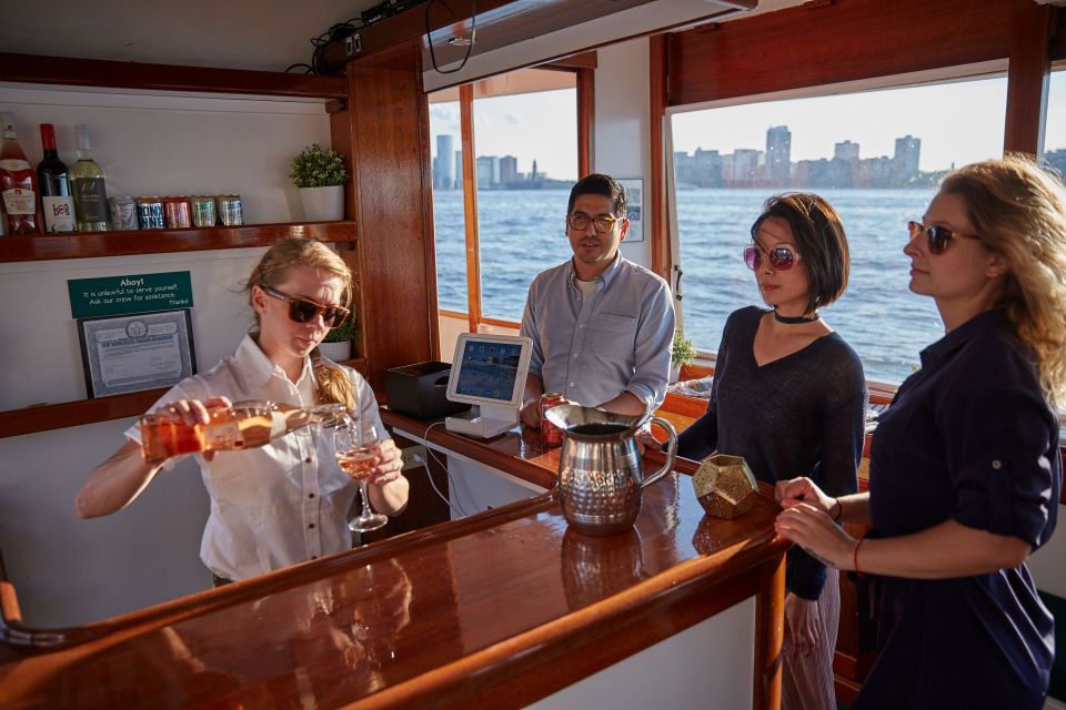 NYC: Sunset Cruise on a Small Yacht with a Drink - What to Expect from the Sunset Yacht Cruise