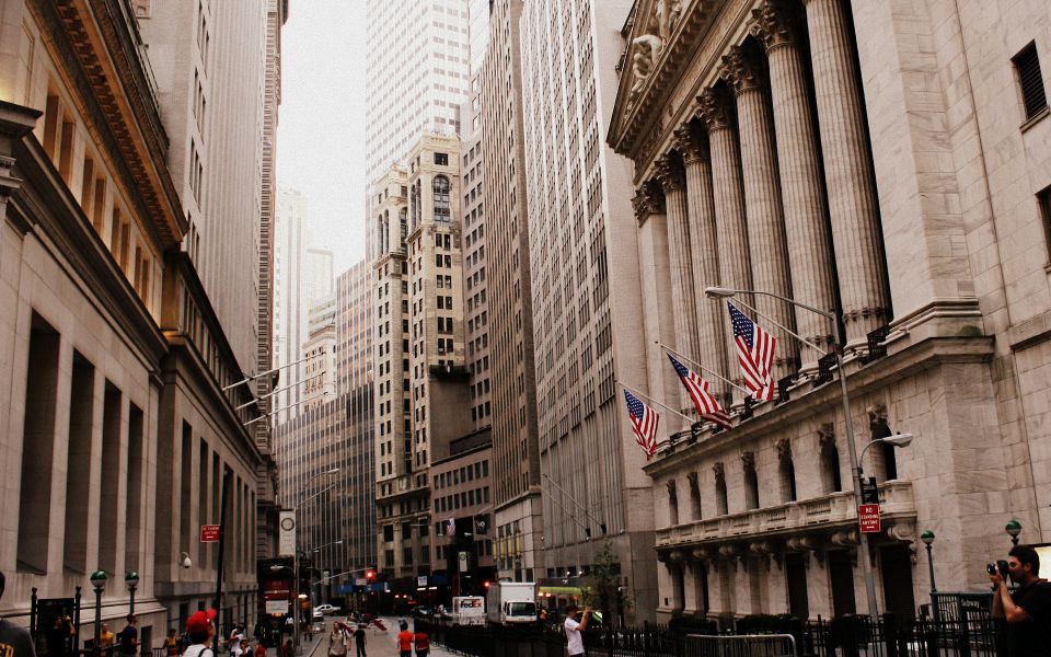 NYC: Walking Tour with Local Guide and 30+ Top NYC Sights - Practical Tips for Attending