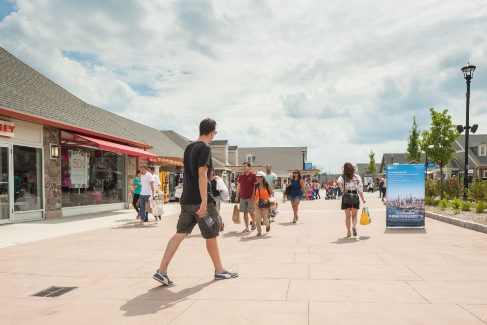 NYC: Woodbury Common Premium Outlets Shopping Trip - Why This Shopping Trip Works