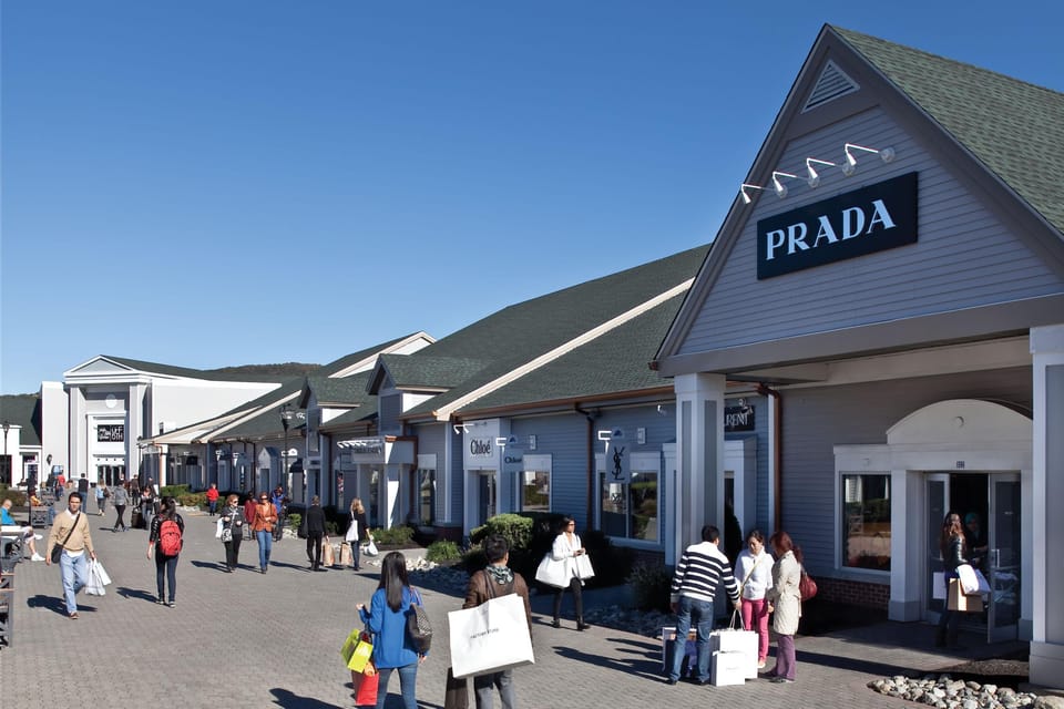 NYC: Woodbury Outlets Private Shopping Tour - The Bottom Line