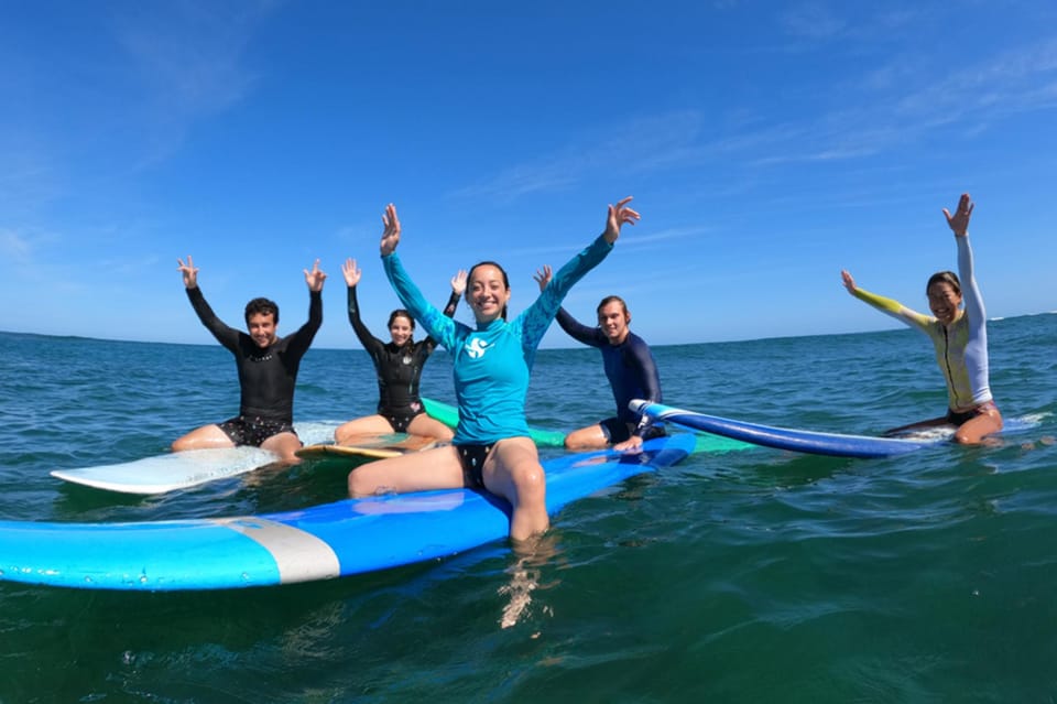 Oahu: Beginner Group Surf Lesson on North Shore - The Waves and the Views