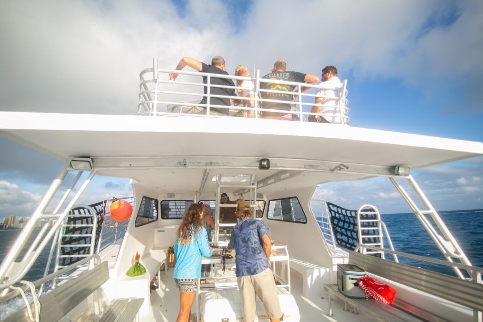 Oahu: BYOB or Cash Bar Waikiki Sunset Cruise - The Bottom Line
