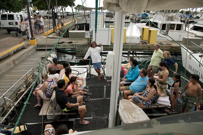 Oahu Catamaran Waikiki Sunset on 40 Foot Catamaran: Food and BYOB - Authentic Experiences & Guest Perspectives