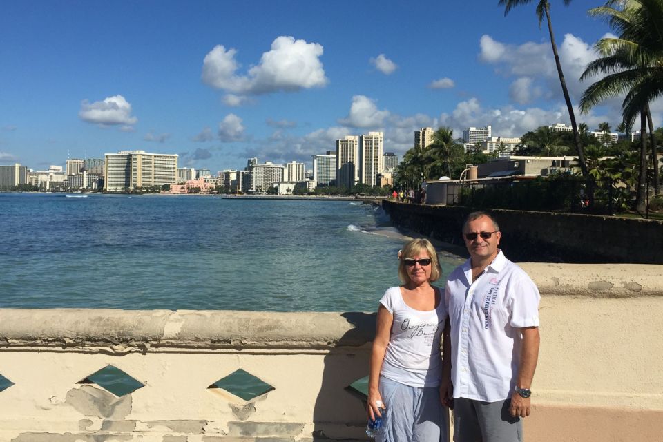 Oahu: Highlights of Oahu Small Group Tour - Transportation and Group Size