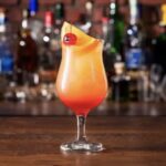 Oahu: Hilton Waikiki Beach Hotel Magical Mystery Show - Why This Experience Works for Different Types of Travelers