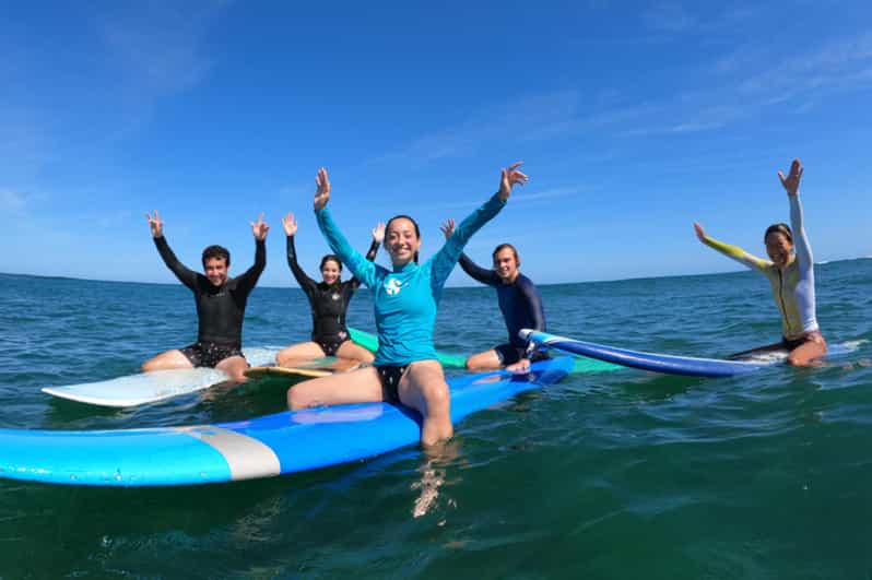 Oahu: Kids Tandem Surf Lesson for Ages 10 and Under - What the Experience Looks Like