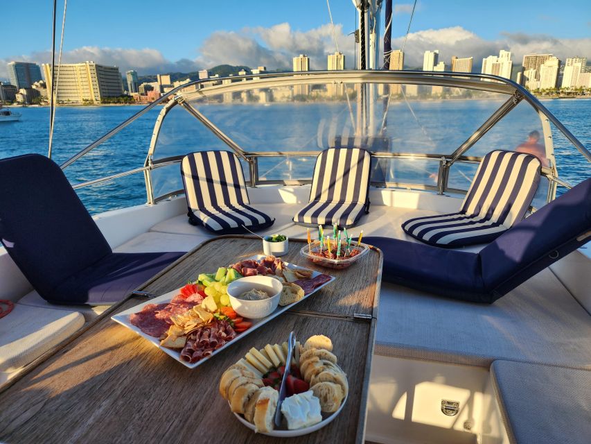 Oahu: Luxury 50' Catamaran Cruise with Snorkeling and Sunset - The Sum Up