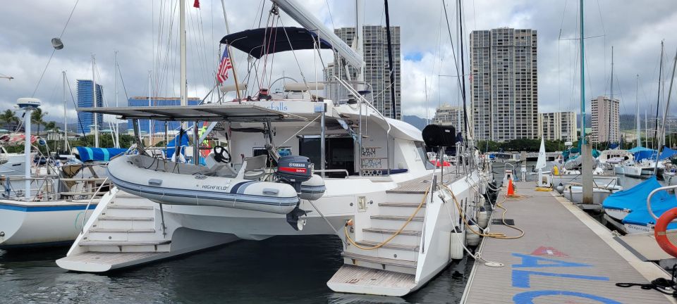 Oahu: Luxury 50' Catamaran Cruise with Snorkeling and Sunset - FAQ