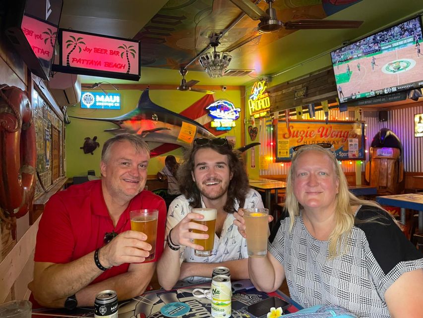Oahu: Sips & Secrets of Hawaii Pub Crawl - The Sum Up