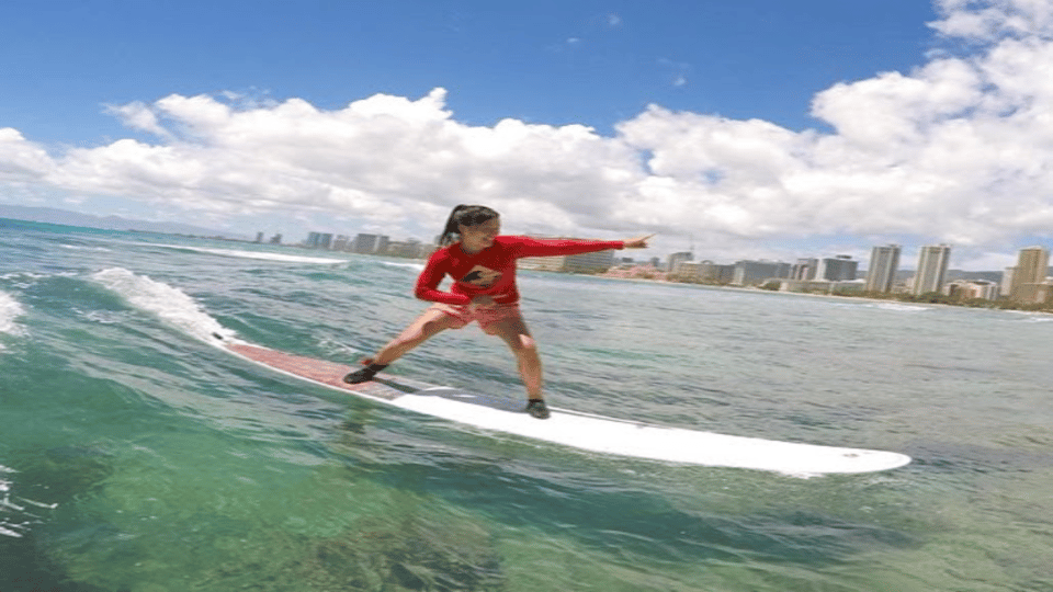 Oahu: Waikiki Beginner Private Surf Lesson- Female Guide - Key Points
