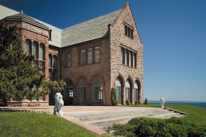 Ocean Drive Historic District: A Newport Self-Guided Driving Tour - FAQ