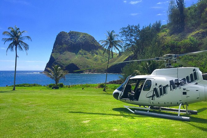 Oceanfront Landing 75-Minute Event Helicopter Tour - Key Points