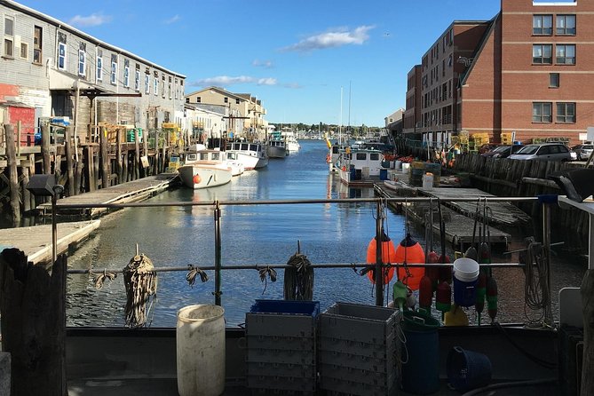 Old Port "Seafood Lovers" Walking Lunch Tour in Portland, Maine - Breaking Down the Experience