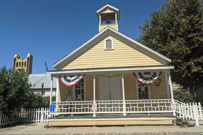 Old Sacramento Scavenger Hunt Walking Tour and Game - An In-Depth Look at the Experience