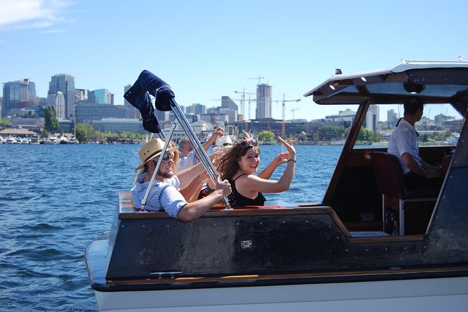 One-Hour Private Seattle Sightseeing Cruise - BYOB! - Discovering the Lake Union Experience: What to Expect