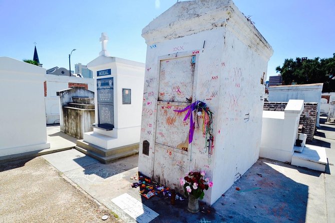 One Hour Saint Louis Cemetery Number One Walking Tour - Why You’ll Love the Saint Louis Cemetery #1 Walking Tour