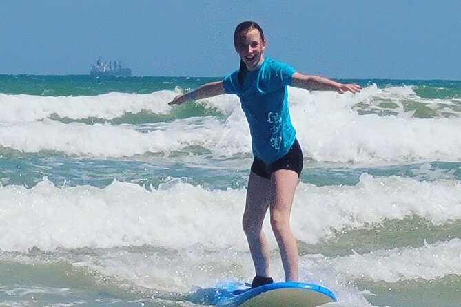 One Hour Surf Lesson with Experienced Instructor - Key Points