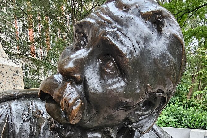 Oppenheimer in New York Walking Tour - FAQs